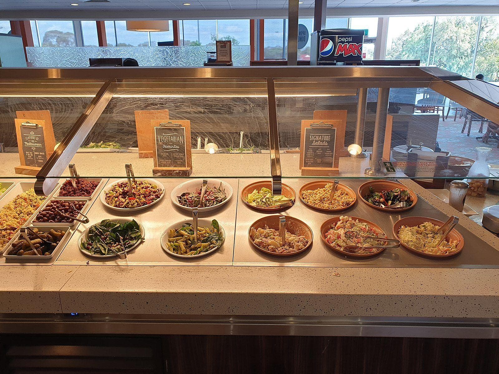 Weird History Readers Share Their Most Memorable Buffet Experiences