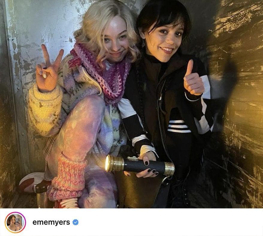 23 Behind-The-Scenes Photos From Netflix's 'Wednesday' That Deserve Two ...