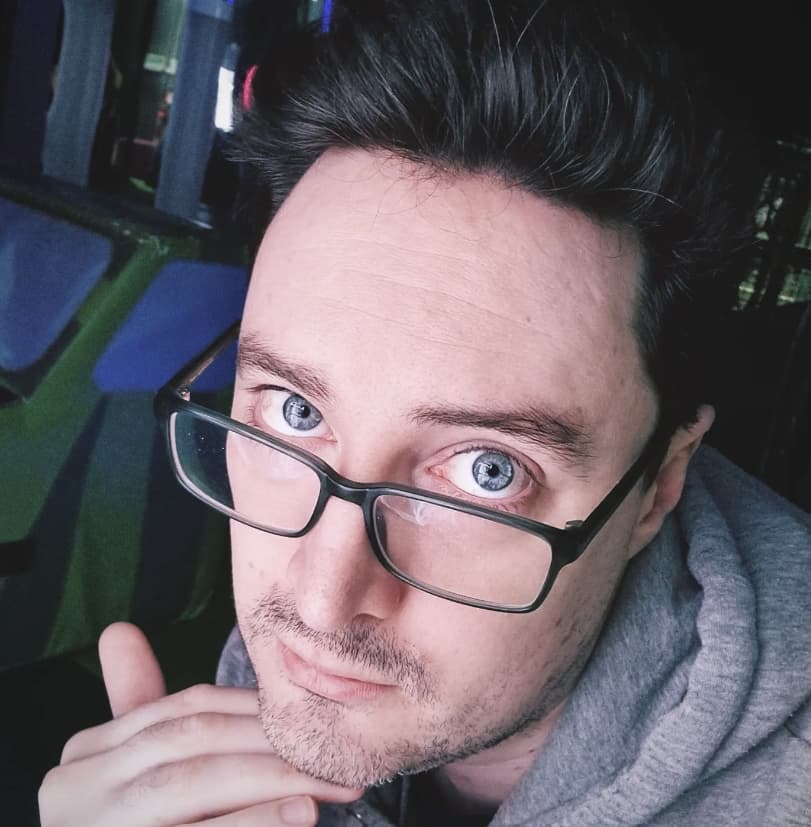 The 50+ Sexiest Male YouTubers Right Now, Ranked