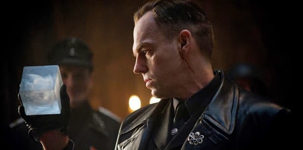 Small But Clever Details From MCU Opening Scenes That Demand A Rewatch