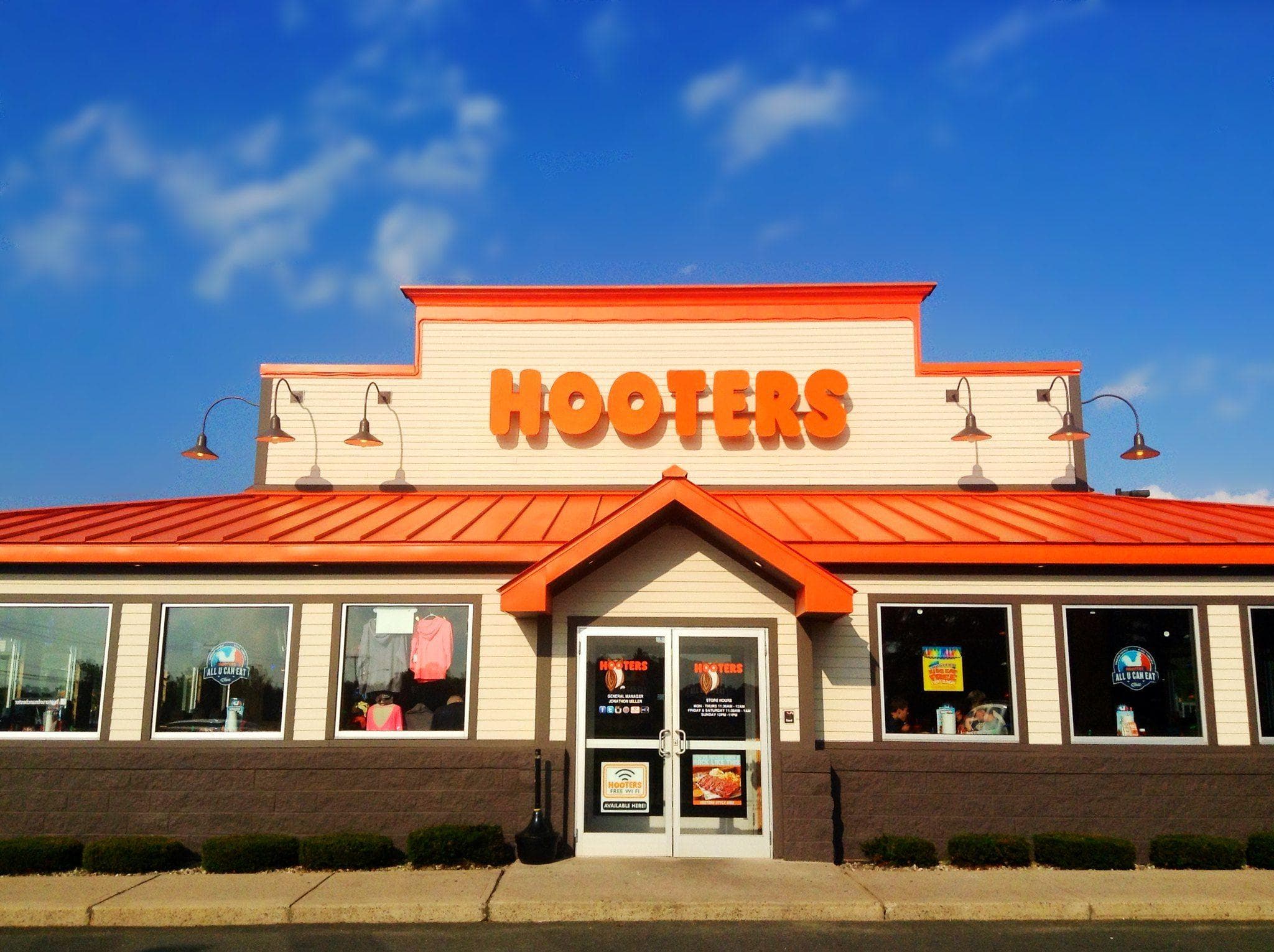 Untold Secrets of Hooters Restaurants History