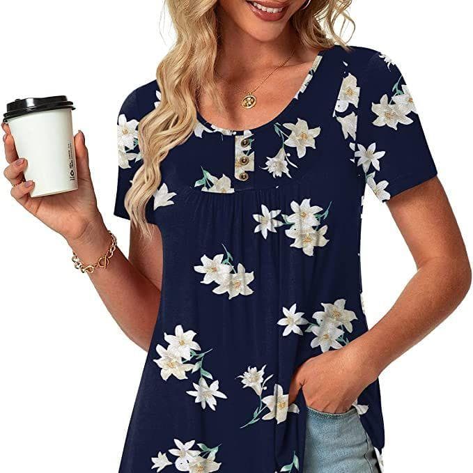 The 10 Best Women's Summer Tops