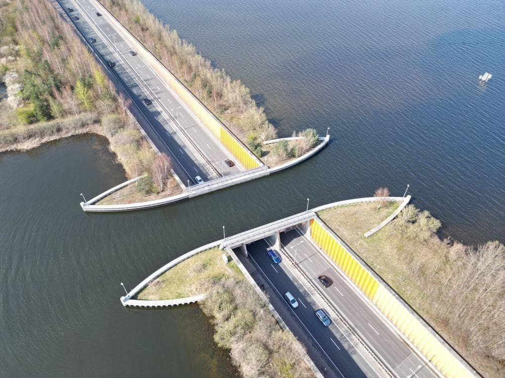 Famous Bridge History Facts