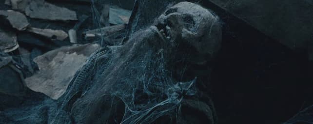 Small But Interesting Details In Bad Fantasy Sequels