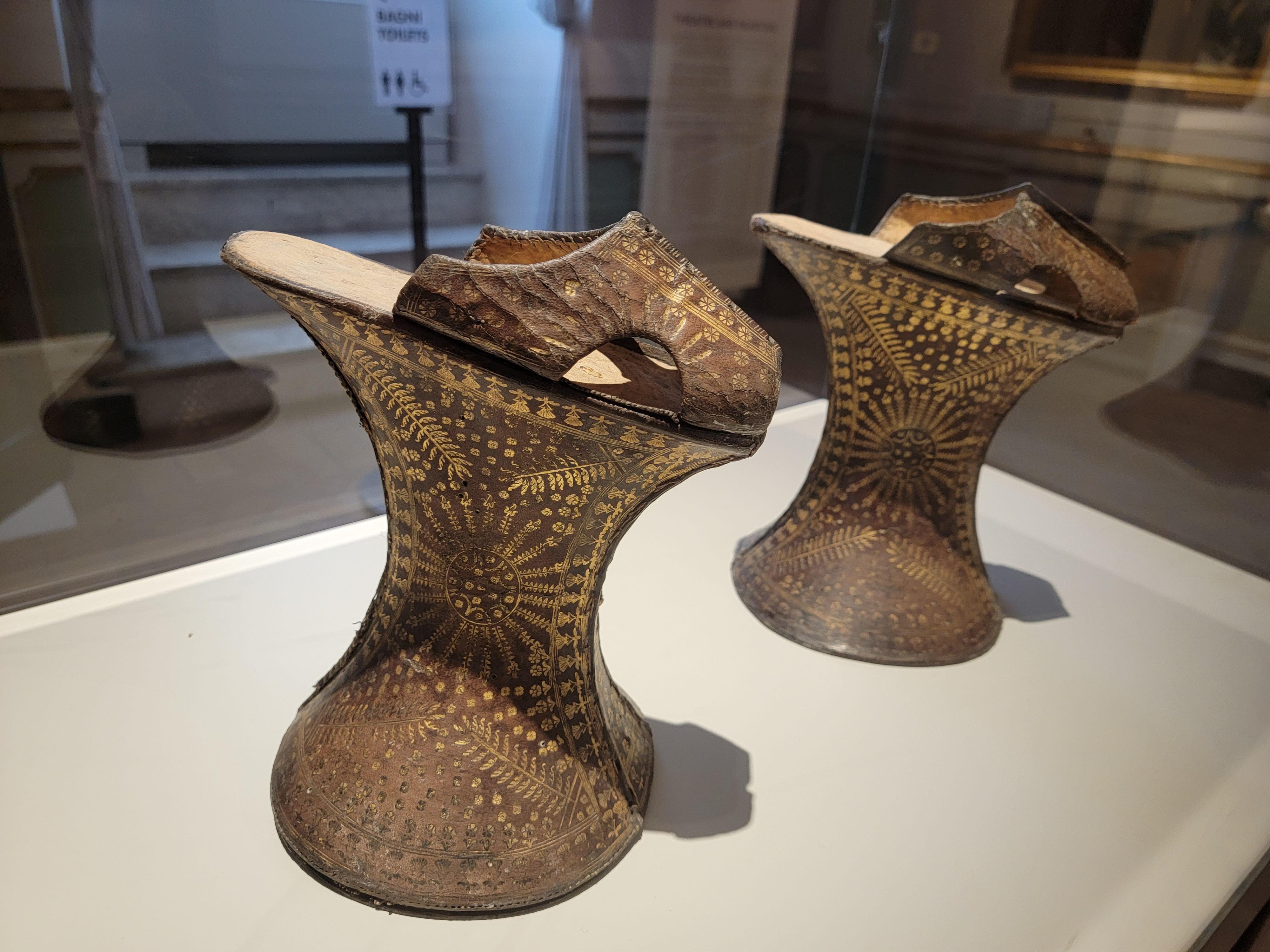 Dangerous Fashion Trends In History