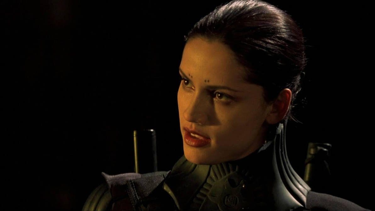 30 Hottest Female Vampires In TV & Movies, Ranked By Fans