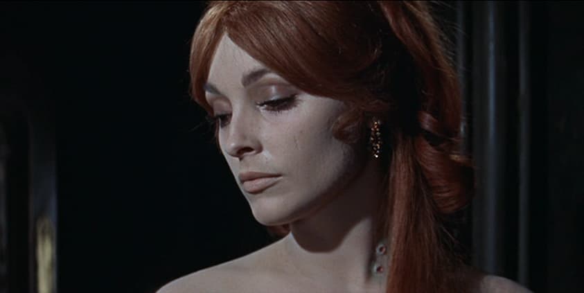 30 Hottest Female Vampires In TV & Movies, Ranked By Fans