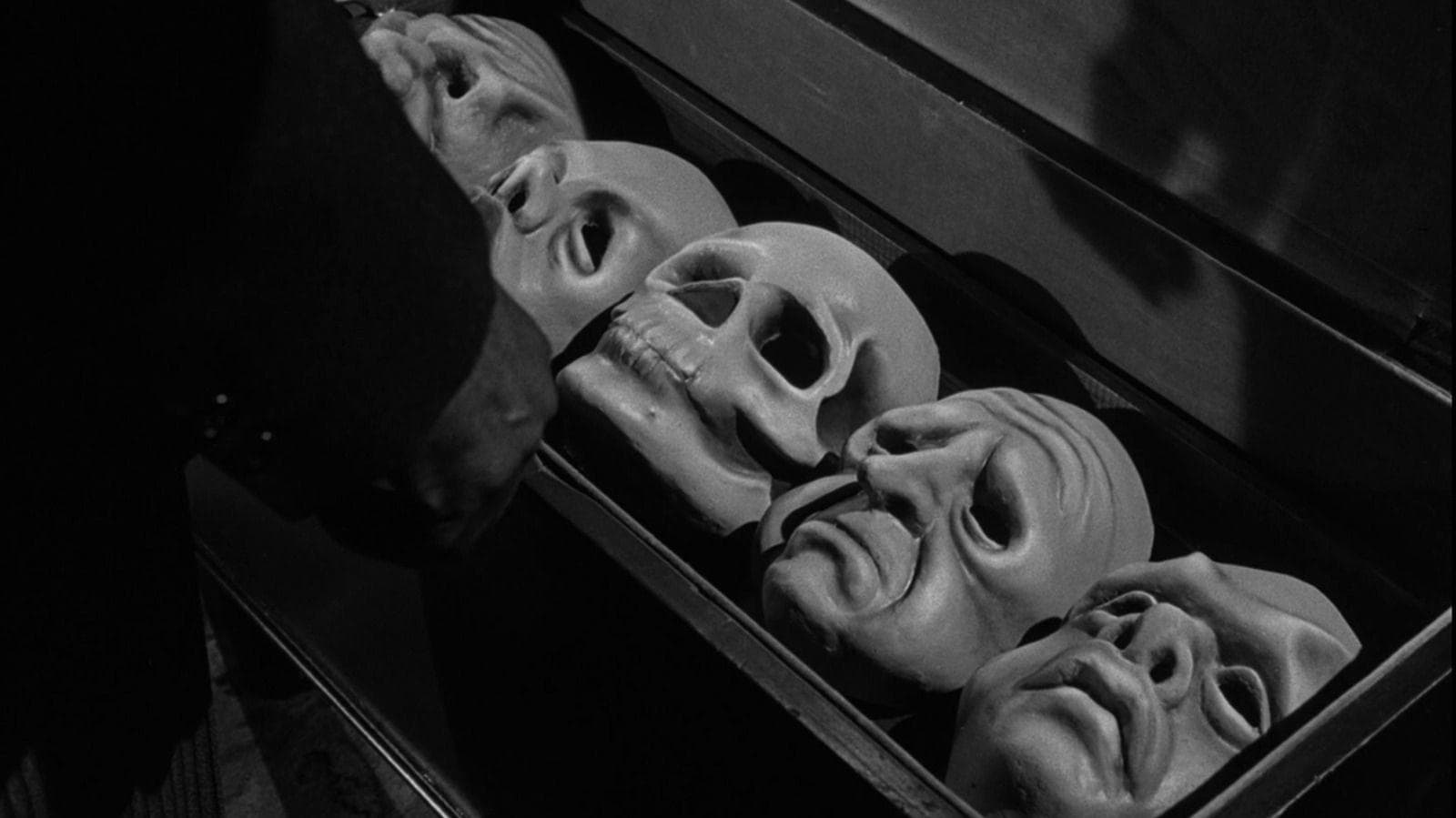 The 15 Scariest 'Twilight Zone' Episodes Of All Time, Ranked
