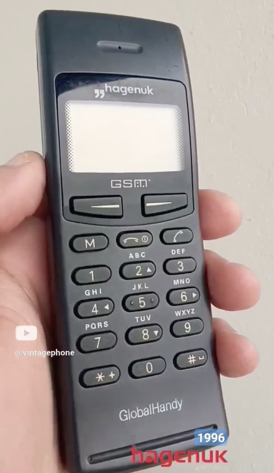 12 Cell Phones From The '90s That Make You Feel Nostalgic