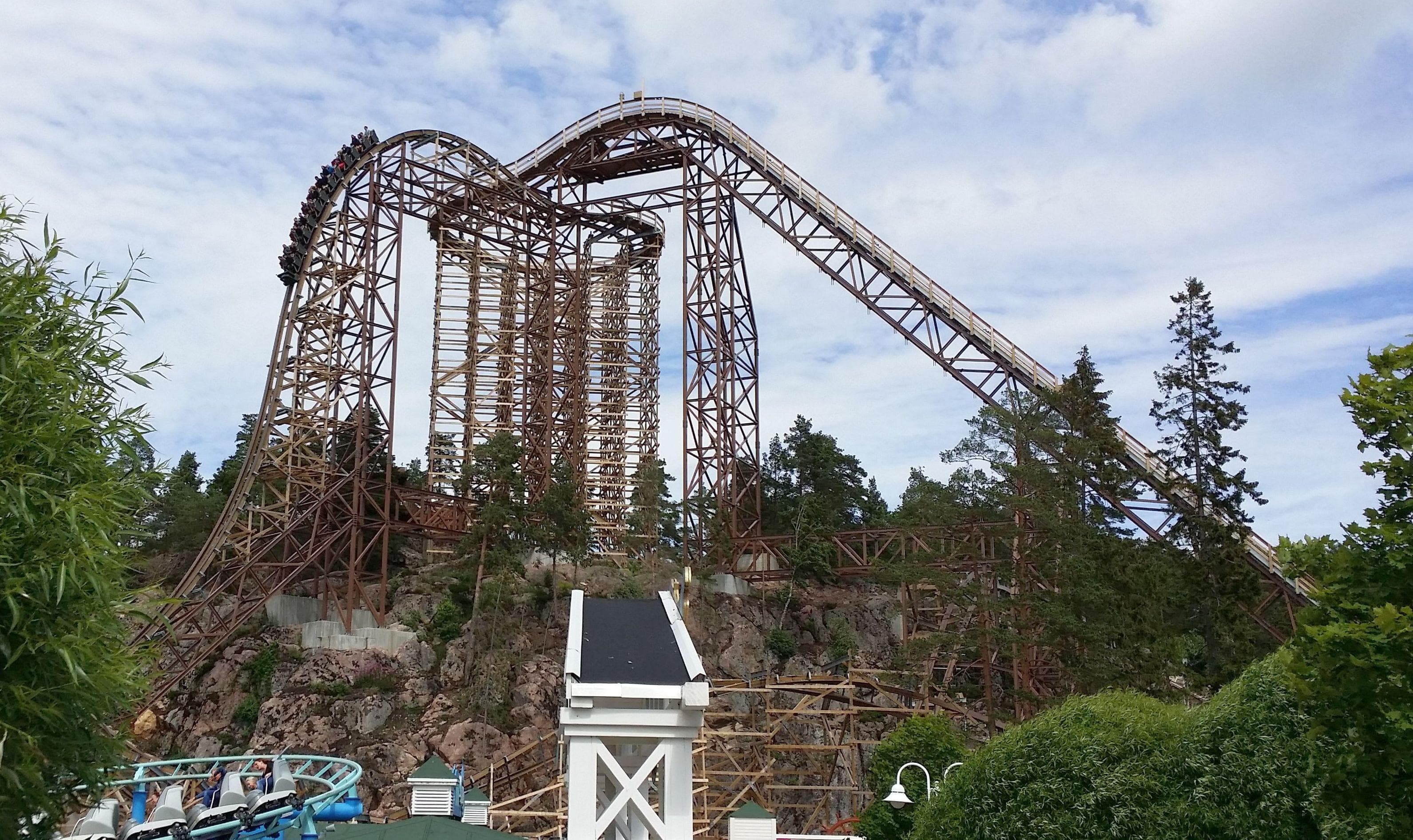 The 19 Scariest Roller Coasters in the World, Ranked