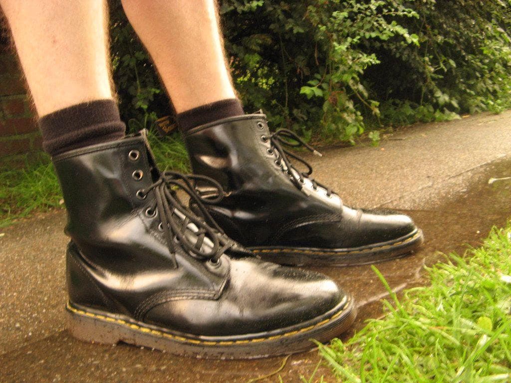 The 14 Best 90s Shoes, Ranked