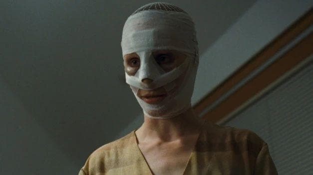 The 15 Scariest Moms From Horror Movies, Ranked