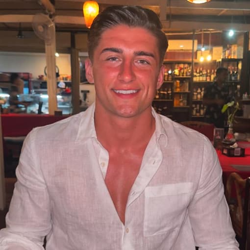 The 'Love Island' Season 11 Cast, Ranked By Fans