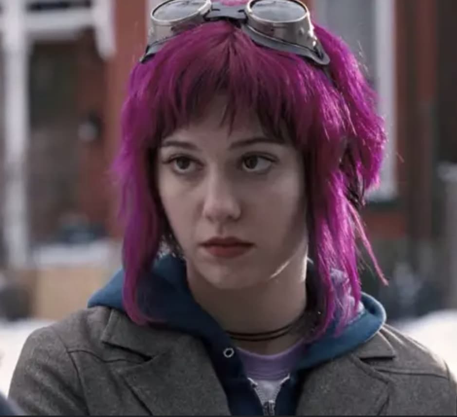 12 One-Dimensional Fictional Female Characters, Ranked