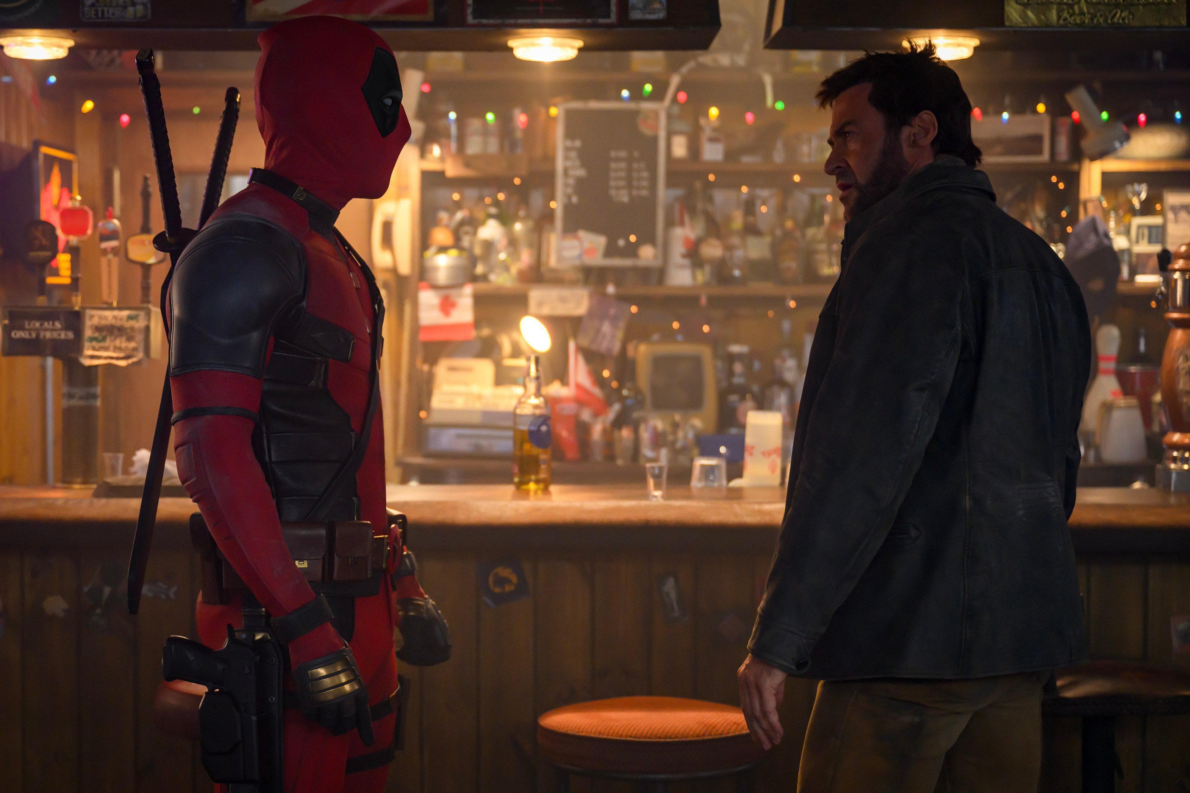 Deadpool's Best Fourth-Wall Breaks, Ranked