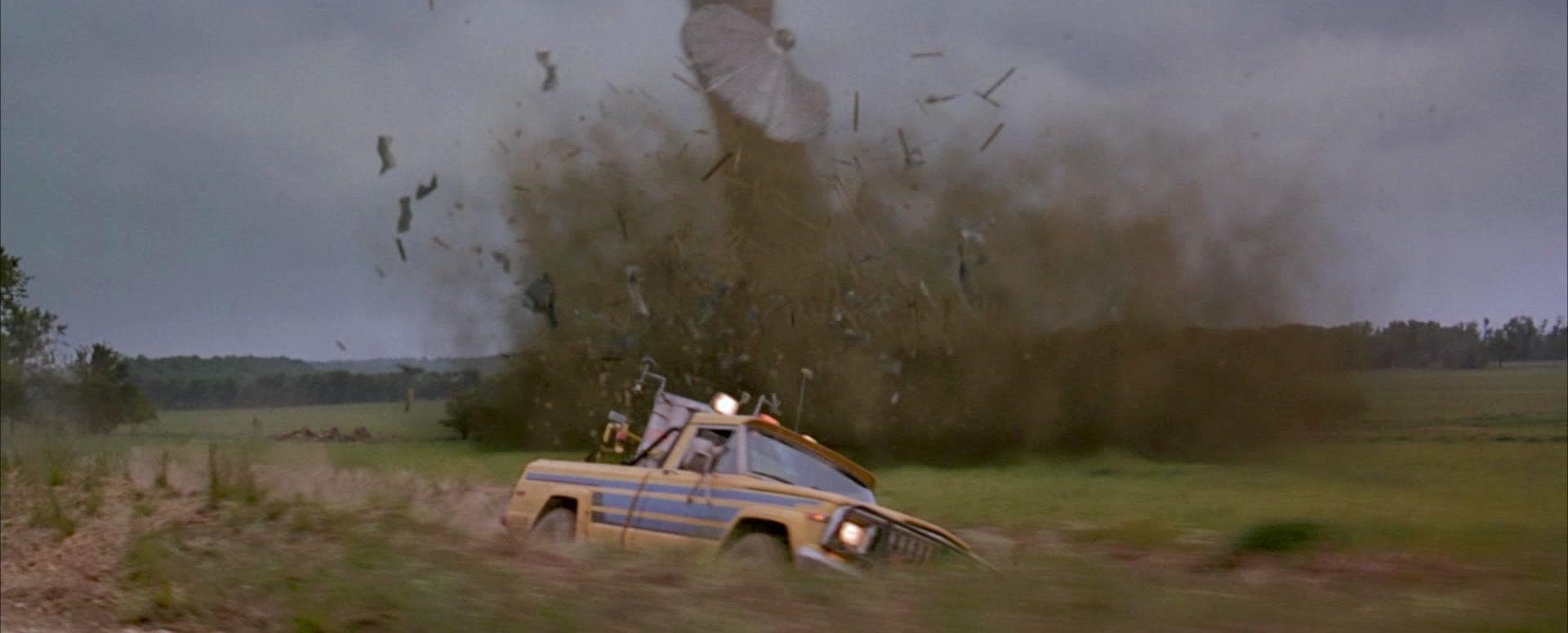 Behind The Scenes Stories From 'Twister' And 'Twisters'