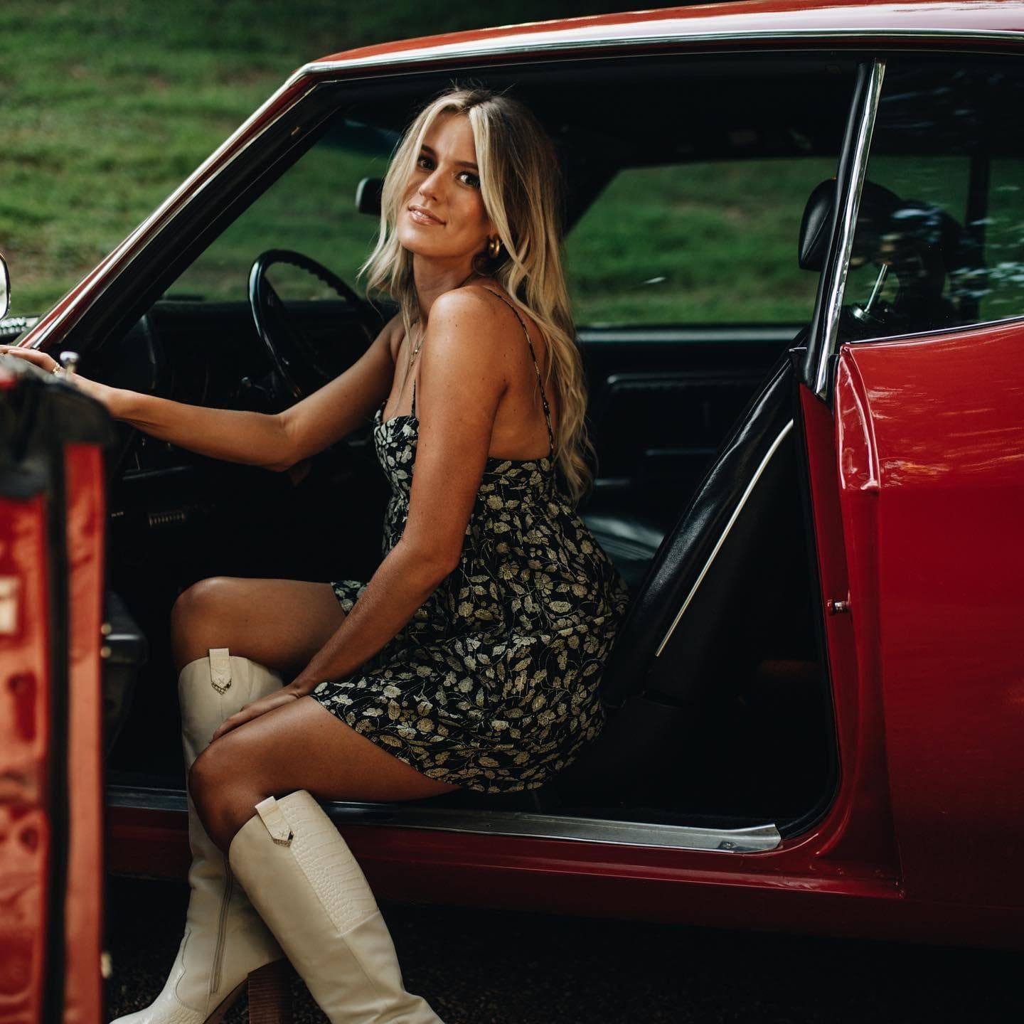 The 20 Hottest Female Country Singers Of 2025, Ranked