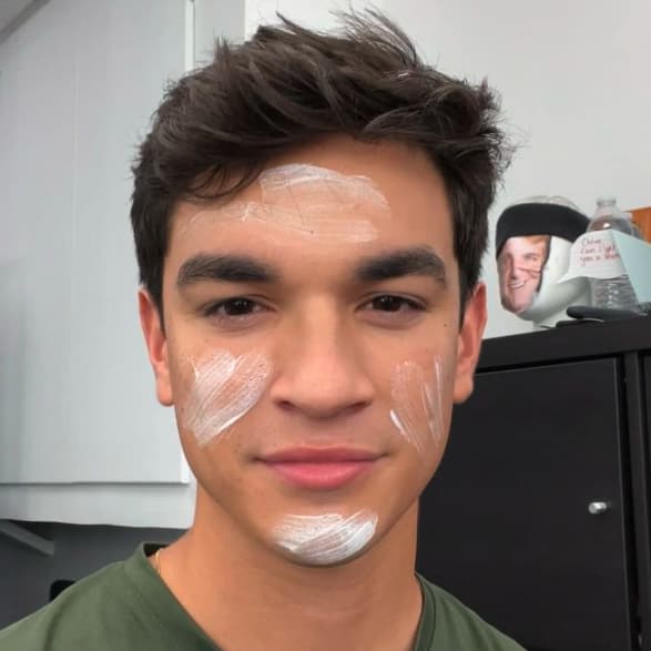 'Tell Me Lies' Cast & Characters, Ranked By Fans