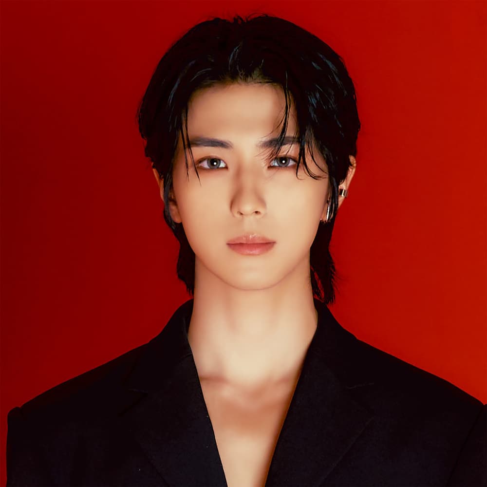45+ K-pop Idols Who Are ENFJ, Ranked By Fans