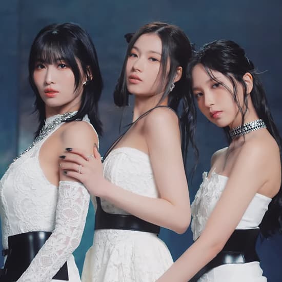 The 25+ Best K-Pop Trio Groups, Ranked By Fans