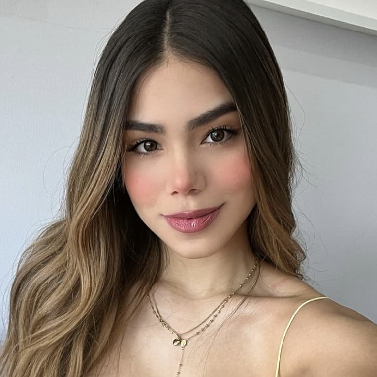 The 23 Hottest Venezuelan Models, Ranked