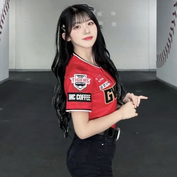 The 35 Hottest Korean Cheerleaders, Ranked