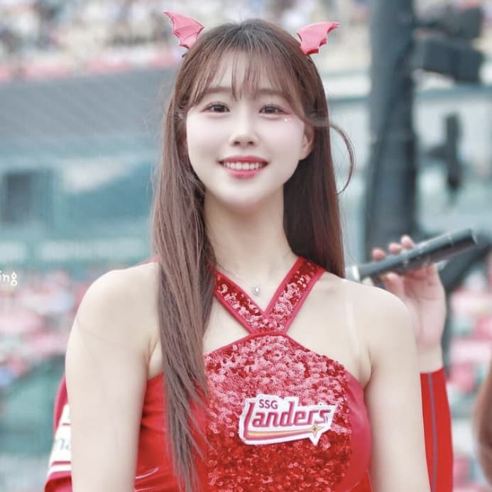 The 35 Hottest Korean Cheerleaders, Ranked