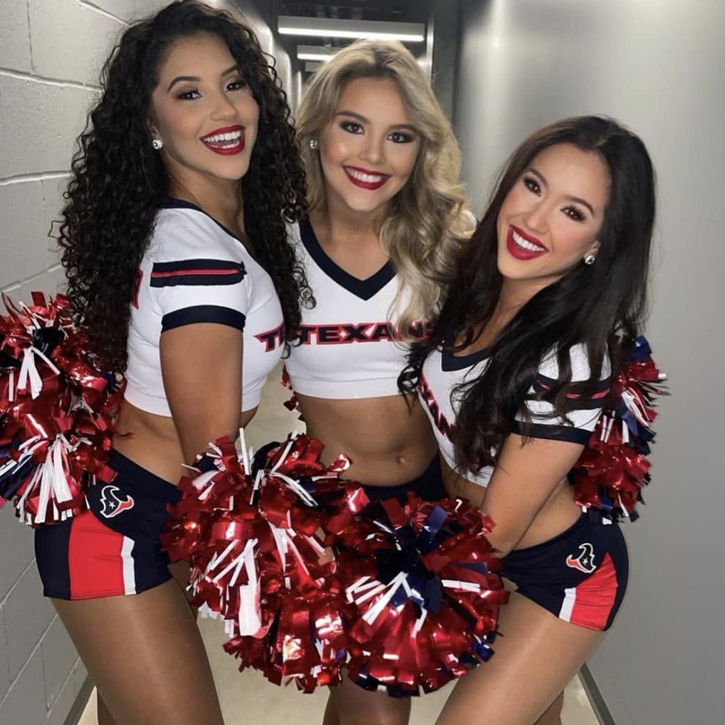 The 24 Hottest NFL Cheerleading Teams Of 2025, Ranked