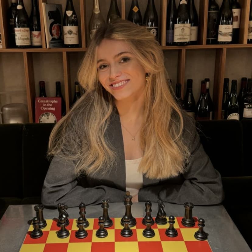 The Hottest Female Chess Players, Ranked