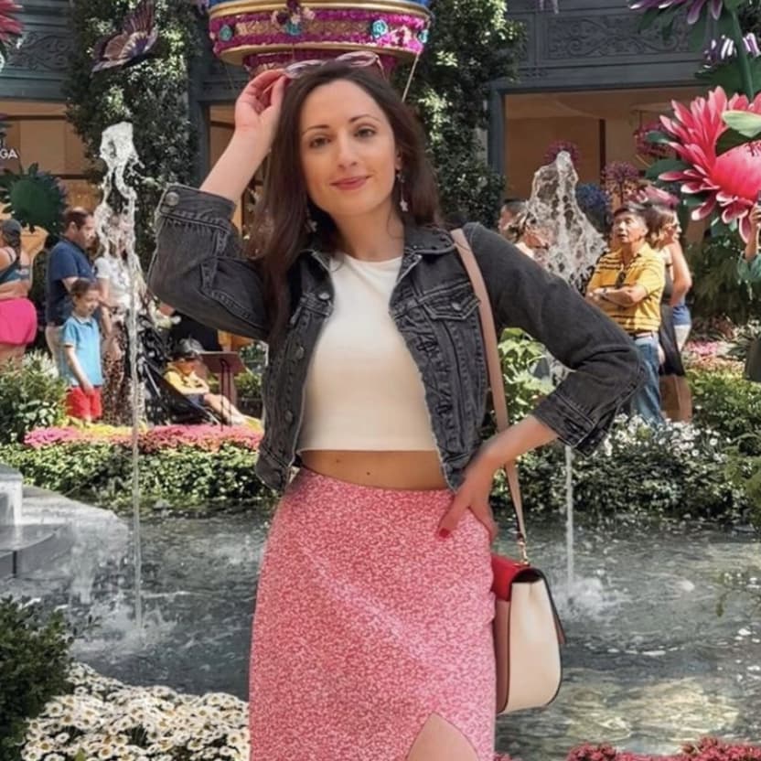 The Hottest Female Chess Players, Ranked