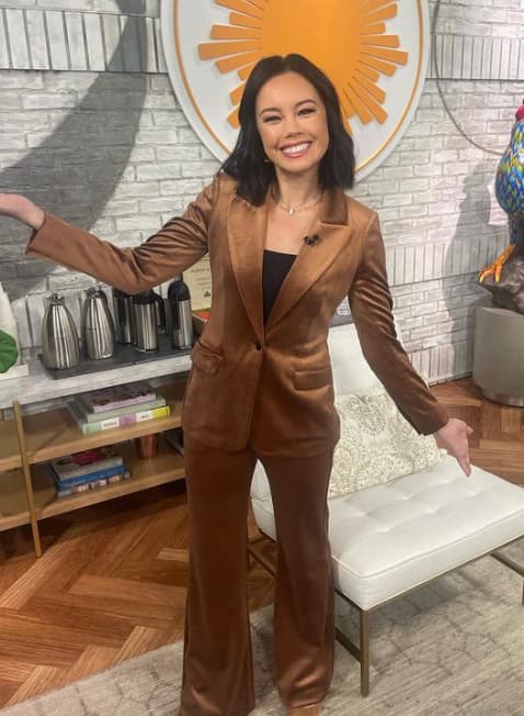 The 25 Hottest Female CBS News Anchors, Ranked