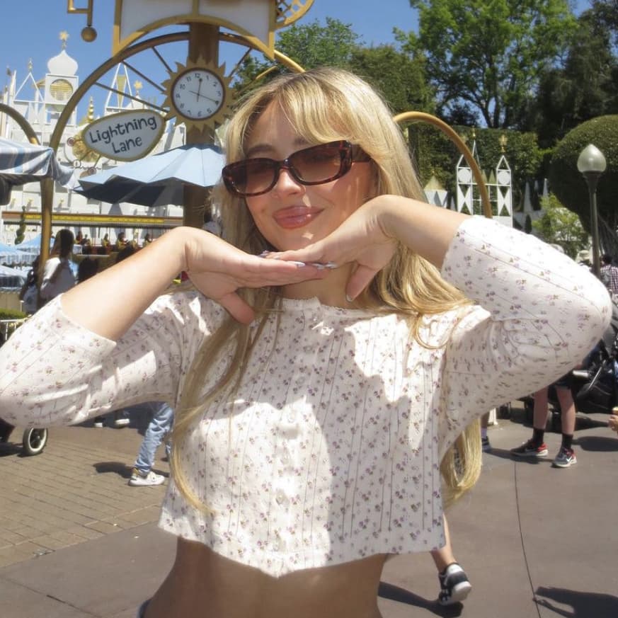 The 35+ Hottest Sabrina Carpenter Photos, Ranked