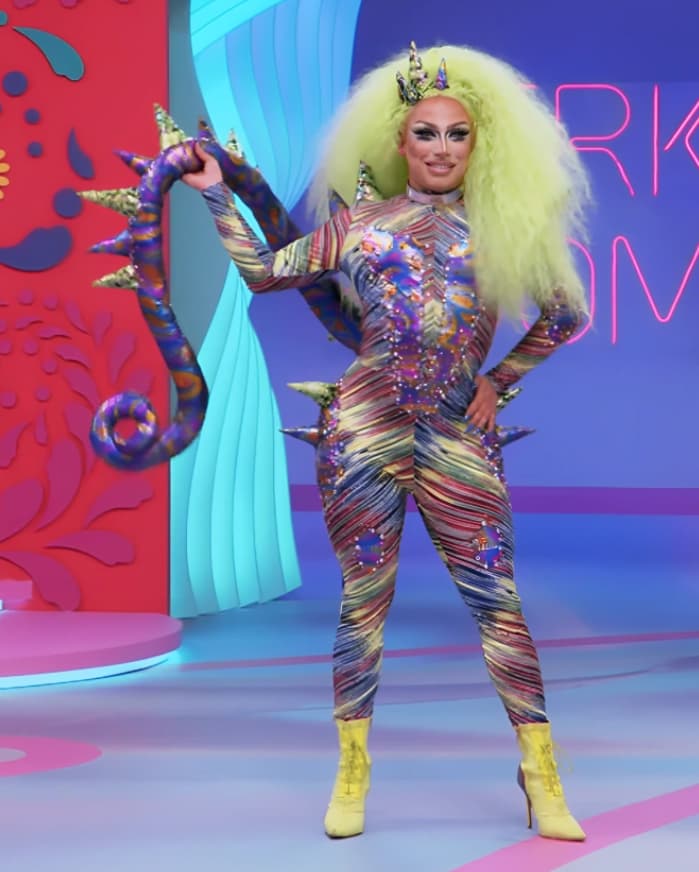 The 20+ Hottest Drag Queens From 'Drag Race Mexico', Ranked