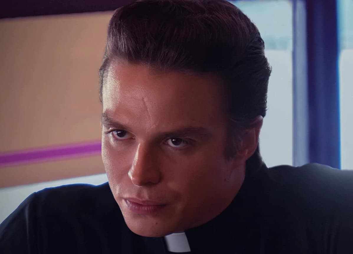 The 25 Hottest Priests on TV, Ranked