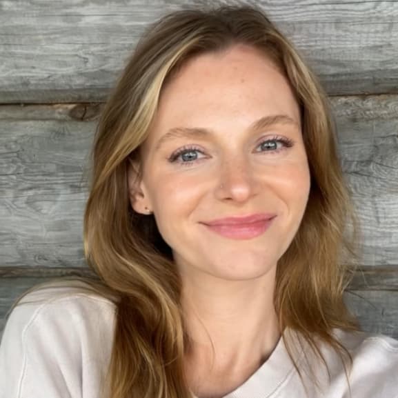 The Hottest Female Peloton Instructors, Ranked