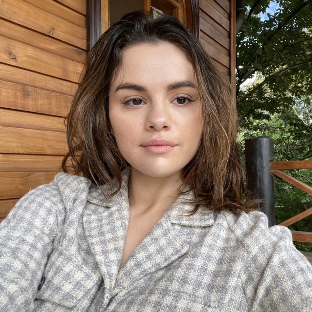 The 16 Hottest Selena Gomez Photos Ranked