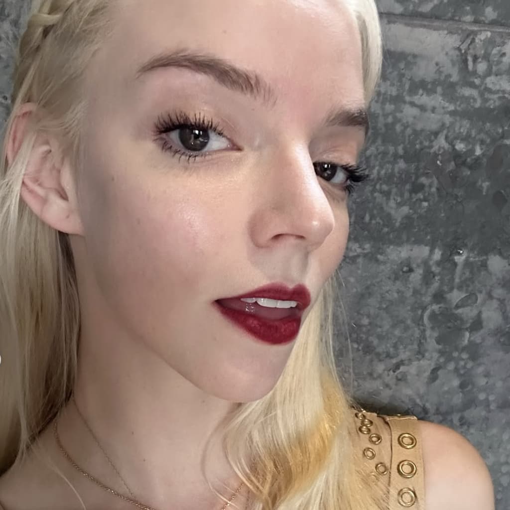 The 15 Hottest Anya Taylor-Joy Photos, Ranked