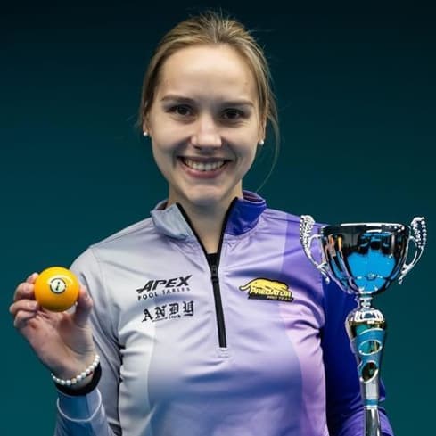 The Most Attractive Female Pool Players, Ranked