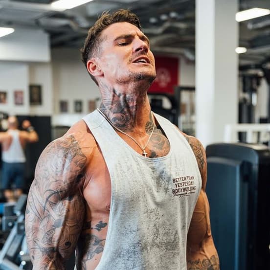 The 25 Hottest Male Fitness Models, Ranked