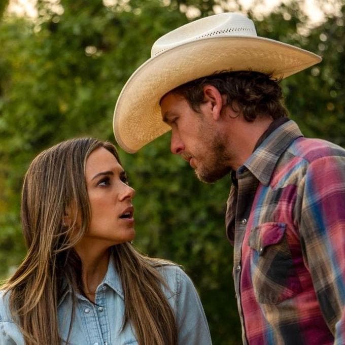 The 14 Sexiest Christmas Movies, Ranked