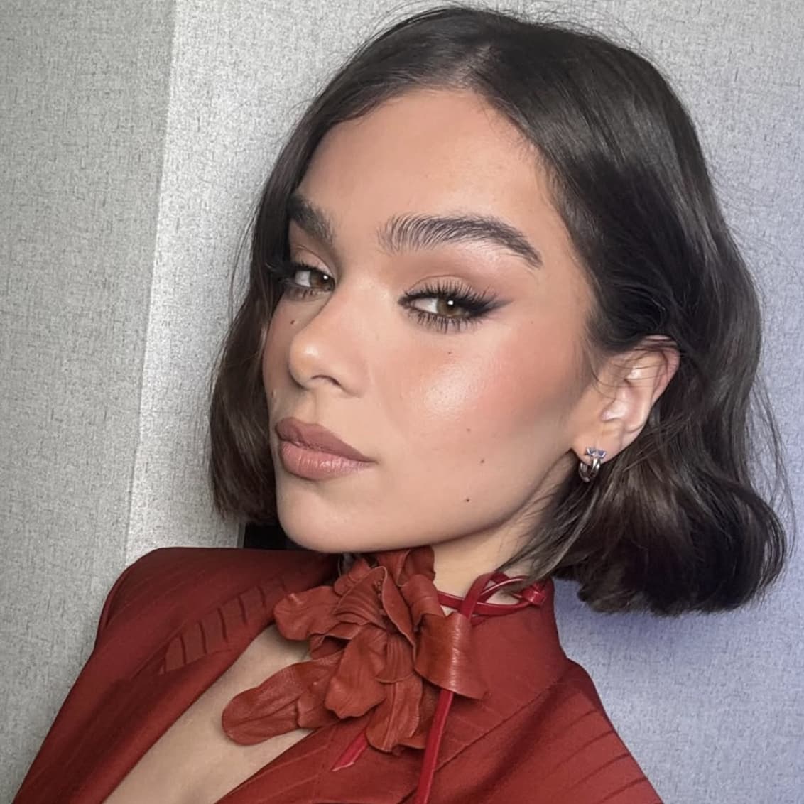 The 15 Hottest Hailee Stienfeld Photos, Ranked