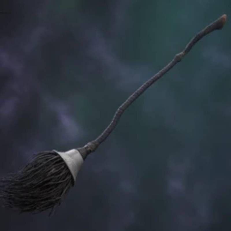 Every Broom In Hogwarts Legacy, Ranked