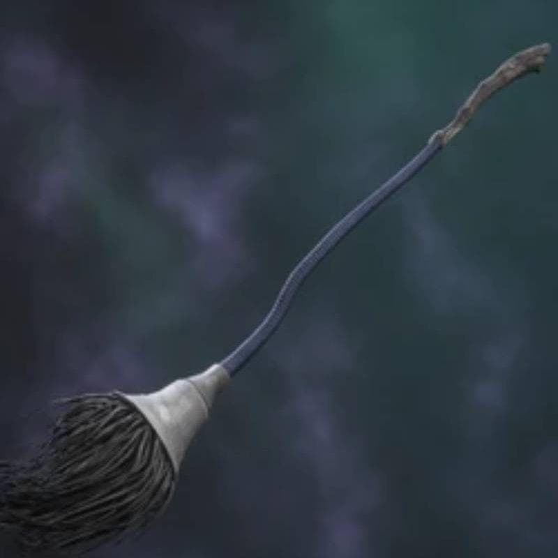 Every Broom In Hogwarts Legacy, Ranked