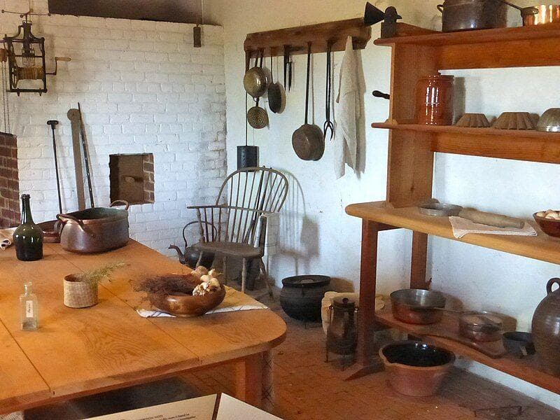 The Tragic Story Of The Enslaved Chef Who Popularized Mac And Cheese