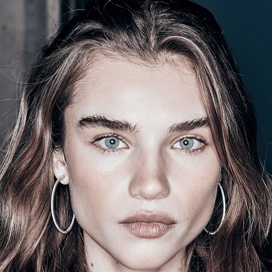 The 22 Best Young Models Under 25 In 2025, Ranked