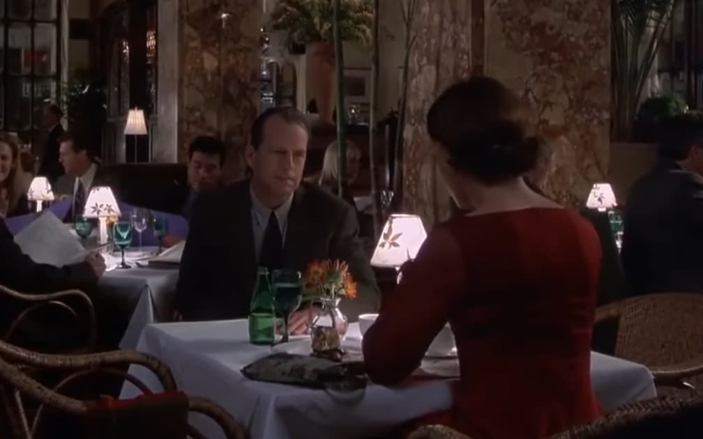 7 Subtle Clues You Missed In 'The Sixth Sense' That Revealed The Twist