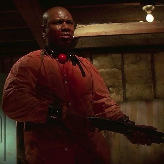 7 Small Decisions That Completely Changed Pulp Fiction During Production