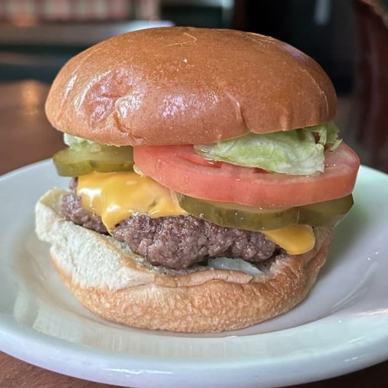 15 Great Burgers In Cincinnati That Only Locals Know About, Ranked