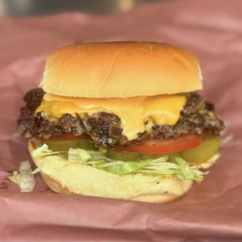 15 Great Burgers In Cincinnati That Only Locals Know About, Ranked