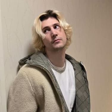 The 20 Most Attractive Male Twitch Streamers (With Photos)